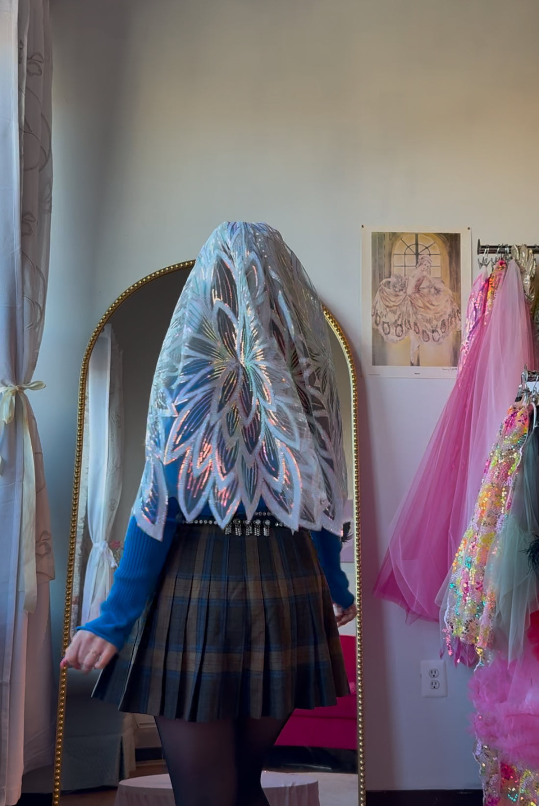 All White Pixie Dust Veil – Madison Chamberlain